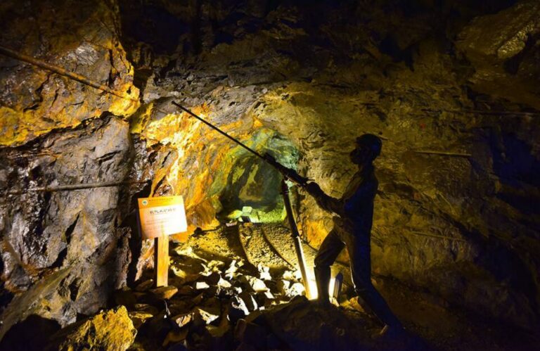 Découverte de l'exploitation minière de l'or en Chine - JXSC